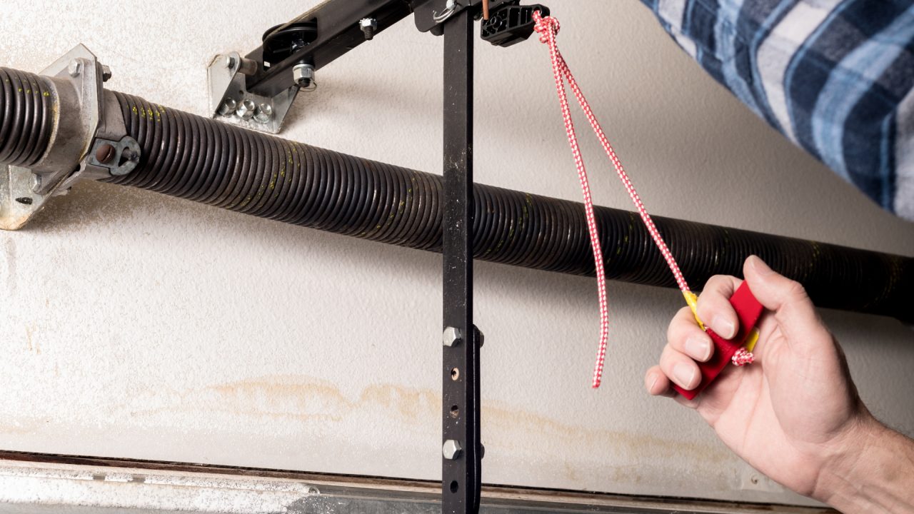 Garage Door Lockout: Quick Fixes You Can Try Now